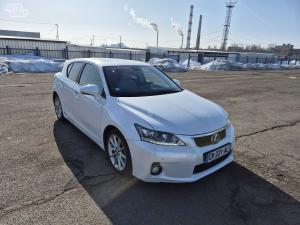 White Lexus CT 200h 2013 in Panevezys, with an engine capacity of 1.80 L and mileage of 253 thousand km for 8400 €, photo  on AUTOMOTO.COM.LV