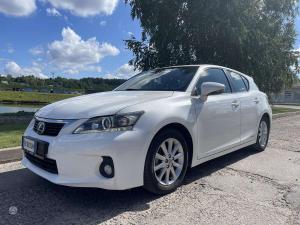 Balts Lexus CT 200h 2013 Viļņa, ar dzinēja tilpumu 1.80 L un nobraukumu 228 tūkst. km par 7950 €, foto 5 vietnē AUTOMOTO.COM.LV