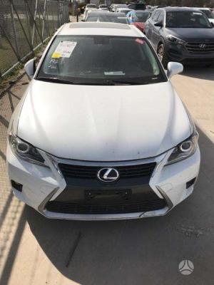 White Lexus CT 200h 2014 in Kaunas, with an engine capacity of 1.80 L and mileage of 160 thousand km for 10600 €, photo 13 on AUTOMOTO.COM.LV