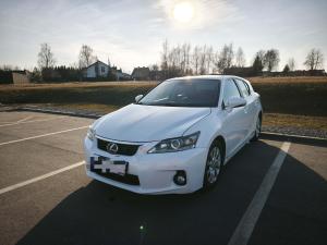 Balts Lexus CT 200h 2014 Panevēža, ar dzinēja tilpumu 1.80 L un nobraukumu 306 tūkst. km par 7600 €, foto 4 vietnē AUTOMOTO.COM.LV