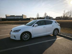 Balts Lexus CT 200h 2014 Panevēža, ar dzinēja tilpumu 1.80 L un nobraukumu 306 tūkst. km par 7600 €, foto 7 vietnē AUTOMOTO.COM.LV