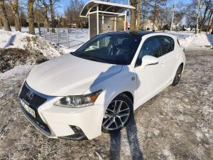 Balts Lexus CT 200h 2015 Klaipėda, ar dzinēja tilpumu 1.80 L un nobraukumu 130 tūkst. km par 12000 €, foto  vietnē AUTOMOTO.COM.LV