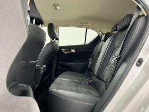 White Lexus CT 200h 2018 in Vilnius, with an engine capacity of 1.80 L and mileage of 124 thousand km for 17900 €, photo 18 on AUTOMOTO.COM.LV