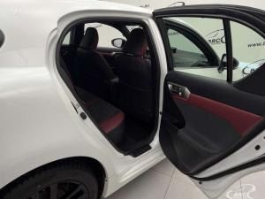 Balts Lexus CT 200h 2020 Viļņa, ar dzinēja tilpumu 1.80 L un nobraukumu 30 tūkst. km par 17200 €, foto 14 vietnē AUTOMOTO.COM.LV