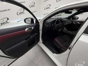 Balts Lexus CT 200h 2020 Viļņa, ar dzinēja tilpumu 1.80 L un nobraukumu 30 tūkst. km par 17200 €, foto 20 vietnē AUTOMOTO.COM.LV