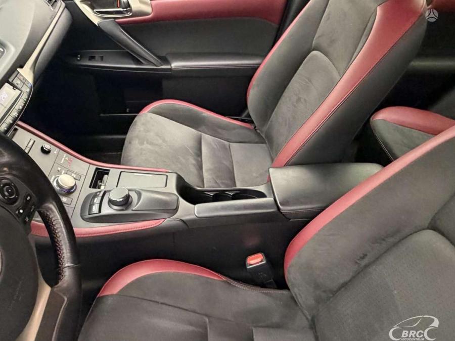 Balts Lexus CT 200h 2020 Viļņa, ar dzinēja tilpumu 1.80 L un nobraukumu 30 tūkst. km par 17200 €, foto 25 vietnē AUTOMOTO.COM.LV