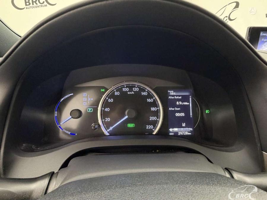 Balts Lexus CT 200h 2020 Viļņa, ar dzinēja tilpumu 1.80 L un nobraukumu 30 tūkst. km par 17200 €, foto 32 vietnē AUTOMOTO.COM.LV