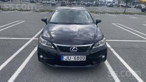 Black Lexus CT 2011 in Riga, with an engine capacity of 1.80 L and mileage of 208 thousand km for 8400 €, photo 3 on AUTOMOTO.COM.LV