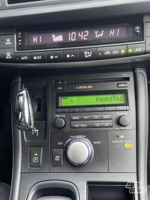 Melns Lexus CT 2012 Viļņa, ar dzinēja tilpumu 1.80 L un nobraukumu 219 tūkst. km par 7990 €, foto 11 vietnē AUTOMOTO.COM.LV