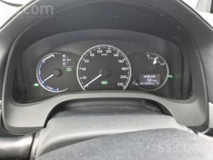 Black Lexus CT 2012 in Riga, with an engine capacity of 1.80 L and mileage of 227 thousand km for 7500 €, photo 23 on AUTOMOTO.COM.LV