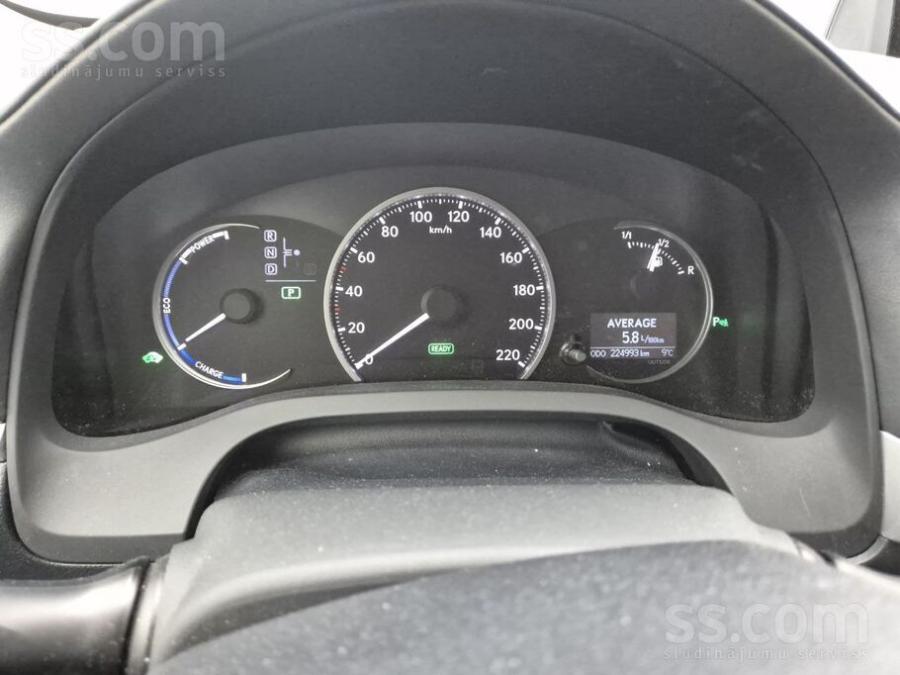 Black Lexus CT 2012 in Riga, with an engine capacity of 1.80 L and mileage of 227 thousand km for 7500 €, photo 23 on AUTOMOTO.COM.LV