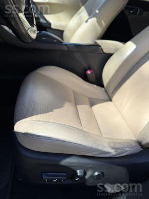 Melns Lexus CT 2012 Rīga, ar dzinēja tilpumu 1.80 L un nobraukumu 196 tūkst. km par 9350 €, foto 13 vietnē AUTOMOTO.COM.LV