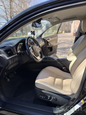 Melns Lexus CT 2012 Rīga, ar dzinēja tilpumu 1.80 L un nobraukumu 196 tūkst. km par 9350 €, foto 17 vietnē AUTOMOTO.COM.LV