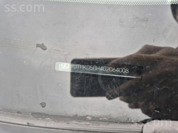 Черный Лексус СТ 2012 в Рига, объемом двигателя 1.80 л и пробегом 228 тыс. км за 6950 €, фото 7 на AUTOMOTO.COM.LV