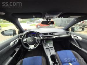 Melns Lexus CT 2012 Rīga, ar dzinēja tilpumu 1.80 L un nobraukumu 224 tūkst. km par 8190 €, foto 18 vietnē AUTOMOTO.COM.LV