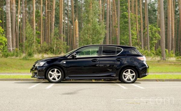 Melns Lexus CT 2012 Rīga, ar dzinēja tilpumu 1.80 L un nobraukumu 224 tūkst. km par 8190 €, foto 6 vietnē AUTOMOTO.COM.LV