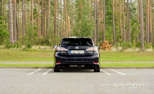 Melns Lexus CT 2012 Rīga, ar dzinēja tilpumu 1.80 L un nobraukumu 224 tūkst. km par 8190 €, foto 8 vietnē AUTOMOTO.COM.LV