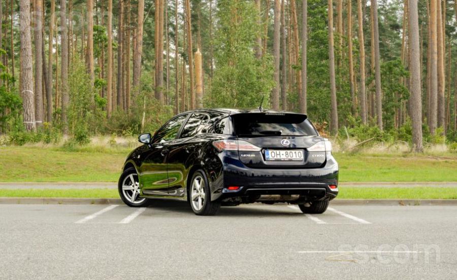 Melns Lexus CT 2012 Rīga, ar dzinēja tilpumu 1.80 L un nobraukumu 224 tūkst. km par 8190 €, foto 9 vietnē AUTOMOTO.COM.LV