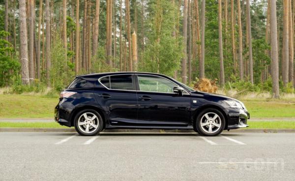 Melns Lexus CT 2012 Rīga, ar dzinēja tilpumu 1.80 L un nobraukumu 224 tūkst. km par 8190 €, foto 10 vietnē AUTOMOTO.COM.LV