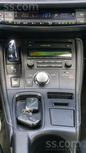 Melns Lexus CT 2012 Rīga, ar dzinēja tilpumu 1.80 L un nobraukumu 224 tūkst. km par 8190 €, foto 14 vietnē AUTOMOTO.COM.LV