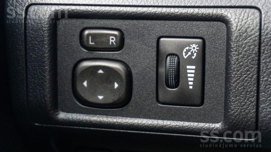 Melns Lexus CT 2012 Rīga, ar dzinēja tilpumu 1.80 L un nobraukumu 224 tūkst. km par 8190 €, foto 23 vietnē AUTOMOTO.COM.LV
