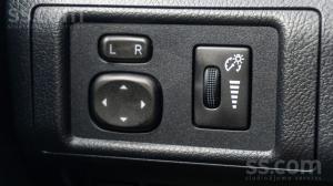 Black Lexus CT 2012 in Riga, with an engine capacity of 1.80 L and mileage of 224 thousand km for 8190 €, photo 23 on AUTOMOTO.COM.LV