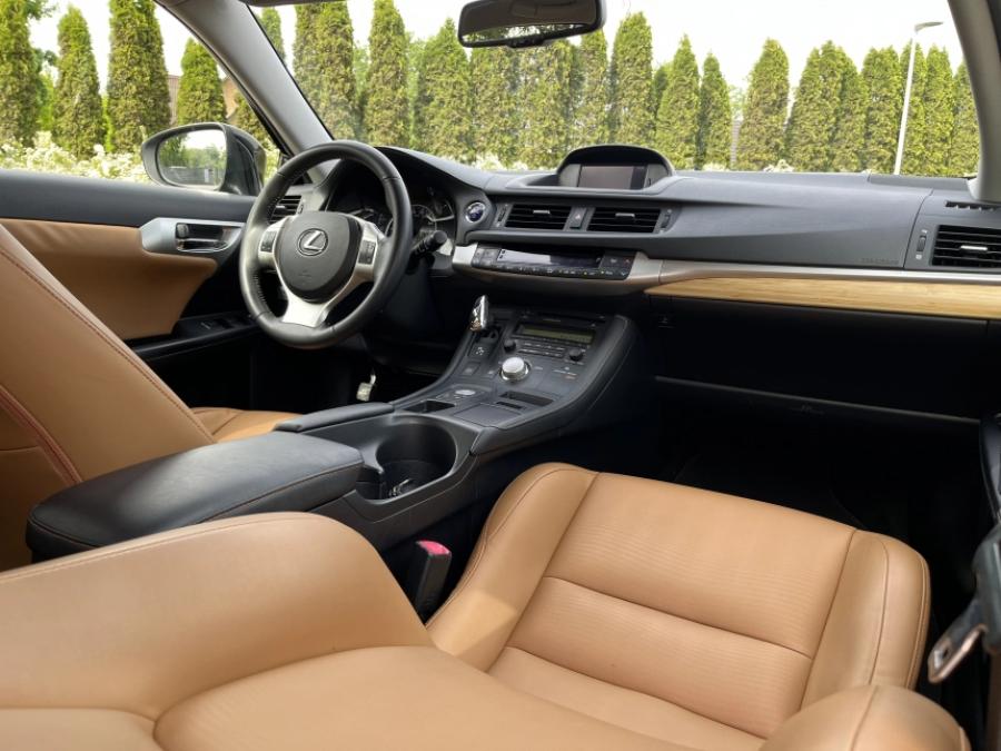 Melns Lexus CT 2013 Rīga, ar dzinēja tilpumu 1.80 L un nobraukumu 235 tūkst. km par 10990 €, foto 12 vietnē AUTOMOTO.COM.LV