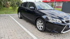 Black Lexus CT 2014 in Riga, with an engine capacity of 1.80 L and mileage of 204 thousand km for 11200 €, photo 4 on AUTOMOTO.COM.LV