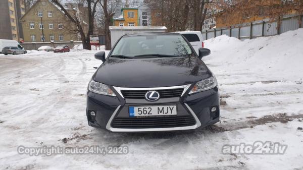 Black Lexus CT 2015 in Tallinn, with an engine capacity of 1.80 L and mileage of 125 thousand km for 12999 €, photo 2 on AUTOMOTO.COM.LV