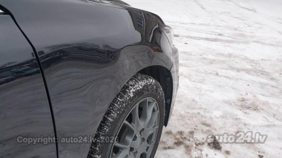 Black Lexus CT 2015 in Tallinn, with an engine capacity of 1.80 L and mileage of 125 thousand km for 12999 €, photo 29 on AUTOMOTO.COM.LV