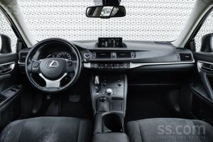 Melns Lexus CT 2015 Rīga, ar dzinēja tilpumu 1.80 L un nobraukumu 171 tūkst. km par 11600 €, foto 7 vietnē AUTOMOTO.COM.LV
