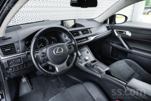 Melns Lexus CT 2015 Rīga, ar dzinēja tilpumu 1.80 L un nobraukumu 171 tūkst. km par 11600 €, foto 9 vietnē AUTOMOTO.COM.LV