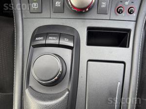 Zils Lexus CT 2017 Rīga, ar dzinēja tilpumu 1.80 L un nobraukumu 220 tūkst. km par 12470 €, foto 22 vietnē AUTOMOTO.COM.LV