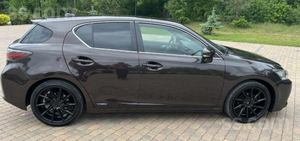 Brūns Lexus CT 2011 Rīga, ar dzinēja tilpumu 1.80 L un nobraukumu 255 tūkst. km par 8000 €, foto 7 vietnē AUTOMOTO.COM.LV
