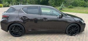 Brūns Lexus CT 2011 Rīga, ar dzinēja tilpumu 1.80 L un nobraukumu 255 tūkst. km par 7500 €, foto 8 vietnē AUTOMOTO.COM.LV