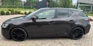 Brūns Lexus CT 2011 Rīga, ar dzinēja tilpumu 1.80 L un nobraukumu 255 tūkst. km par 7500 €, foto 9 vietnē AUTOMOTO.COM.LV