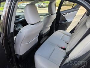 Brown Lexus CT 2011 in Rezekne, with an engine capacity of 1.80 L and mileage of 252 thousand km for 9150 €, photo 15 on AUTOMOTO.COM.LV