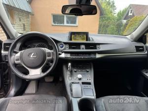 Brūns Lexus CT 2012 Tallina, ar dzinēja tilpumu 1.80 L un nobraukumu 218 tūkst. km par 11000 €, foto 4 vietnē AUTOMOTO.COM.LV