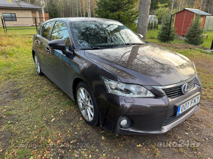 Brūns Lexus CT 2012 Tallina, ar dzinēja tilpumu 1.80 L un nobraukumu 218 tūkst. km par 11000 €, foto 24 vietnē AUTOMOTO.COM.LV