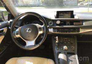 Pelēks Lexus CT 2012 Rīga, ar dzinēja tilpumu 1.80 L un nobraukumu 240 tūkst. km par 8100 €, foto 6 vietnē AUTOMOTO.COM.LV