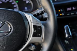 Pelēks Lexus CT 2012 Rīga, ar dzinēja tilpumu 1.80 L un nobraukumu 237 tūkst. km par 8990 €, foto 29 vietnē AUTOMOTO.COM.LV