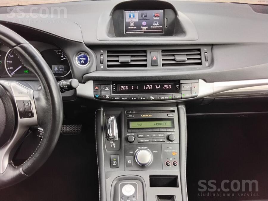 Grey Lexus CT 2013 in Riga, with an engine capacity of 1.80 L and mileage of 257 thousand km for 8850 €, photo 14 on AUTOMOTO.COM.LV