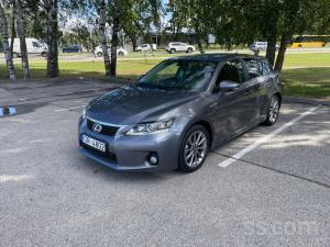 Grey Lexus CT 2013 in Riga, with an engine capacity of 1.80 L and mileage of 169 thousand km for 7990 €, photo  on AUTOMOTO.COM.LV