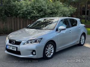 Pelēks Lexus CT 2013 Tallina, ar dzinēja tilpumu 1.80 L un nobraukumu 158 tūkst. km par 8700 €, foto 6 vietnē AUTOMOTO.COM.LV