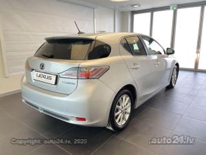 Pelēks Lexus CT 2013 Tallina, ar dzinēja tilpumu 1.80 L un nobraukumu 158 tūkst. km par 8700 €, foto 11 vietnē AUTOMOTO.COM.LV