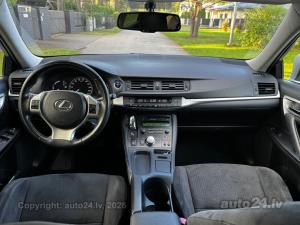 Pelēks Lexus CT 2013 Tallina, ar dzinēja tilpumu 1.80 L un nobraukumu 158 tūkst. km par 8700 €, foto 13 vietnē AUTOMOTO.COM.LV