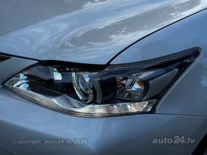 Pelēks Lexus CT 2013 Tallina, ar dzinēja tilpumu 1.80 L un nobraukumu 158 tūkst. km par 8700 €, foto 18 vietnē AUTOMOTO.COM.LV