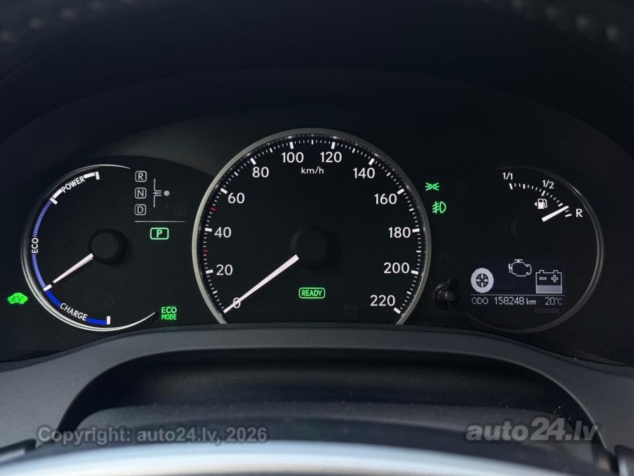 Pelēks Lexus CT 2013 Tallina, ar dzinēja tilpumu 1.80 L un nobraukumu 158 tūkst. km par 8700 €, foto 21 vietnē AUTOMOTO.COM.LV