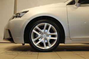 Grey Lexus CT 2016 in Tallinn, with an engine capacity of 1.80 L and mileage of 167 thousand km for 13490 €, photo 15 on AUTOMOTO.COM.LV