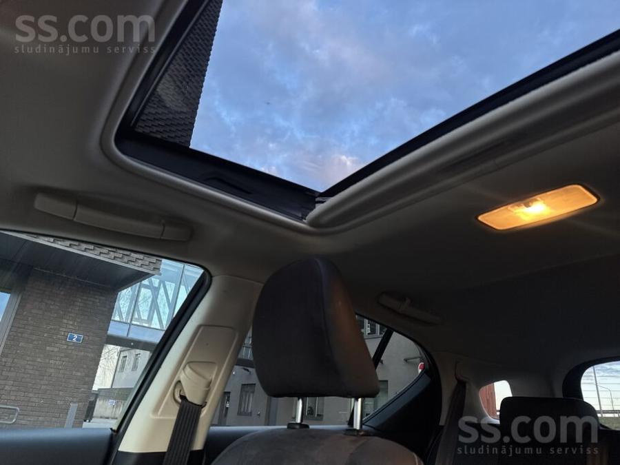 Grey Lexus CT 2018 in Daugavpils, with an engine capacity of 1.80 L and mileage of 187 thousand km for 16390 €, photo 32 on AUTOMOTO.COM.LV